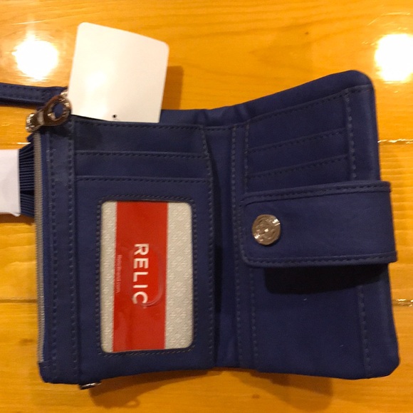 Relic | Bags | New Relic Blue Wristletcrossbody | Poshmark